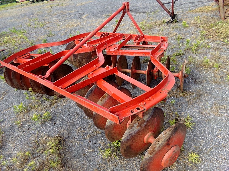 SOLD - Ford 201 Lot No. d02846b5-02d2-11ed-9544-0246304ce823 Tillage with 6 ft | Tractor Zoom