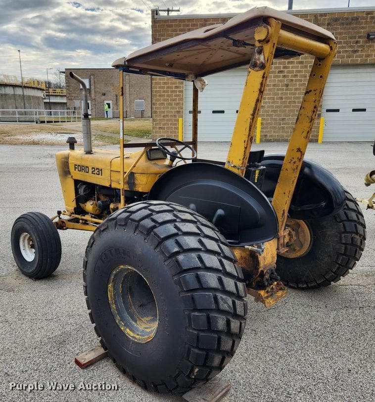Ford 231 Tractors Less than 40 HP for Sale | Tractor Zoom