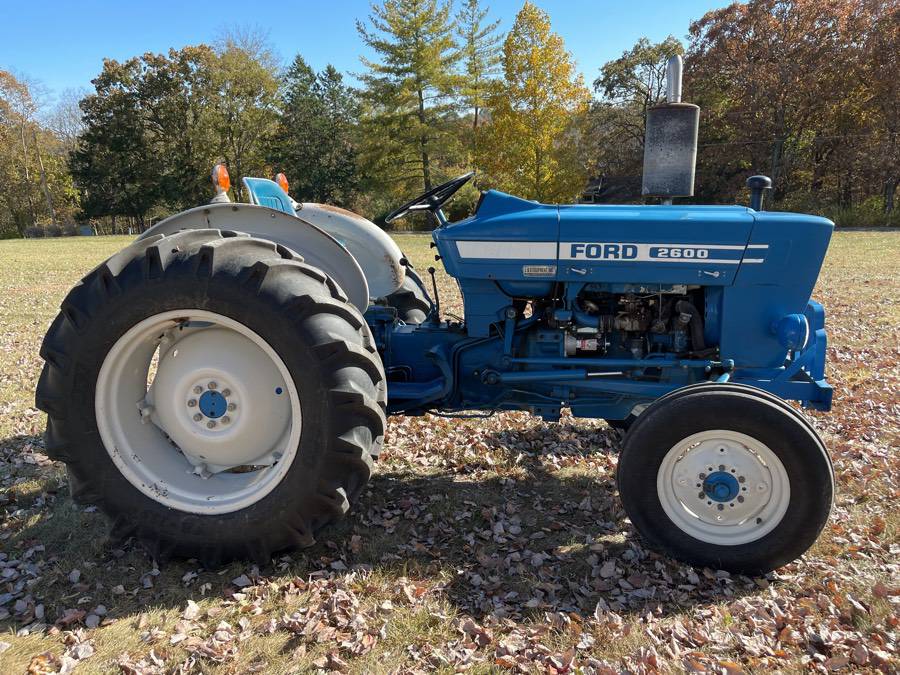 SOLD - Ford 2600 Tractors with 1,936 Hrs | Tractor Zoom