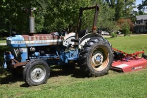 SOLD - Ford 2810 Tractors with 34 HP | Tractor Zoom