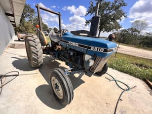 SOLD - Ford 2810 Lot No. 8270 Tractors with 34 HP | Tractor Zoom