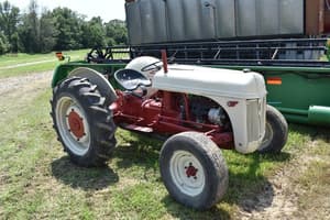 SOLD - 1946 Ford 2N Lot No. 1886 Tractors with 25 HP | Tractor Zoom