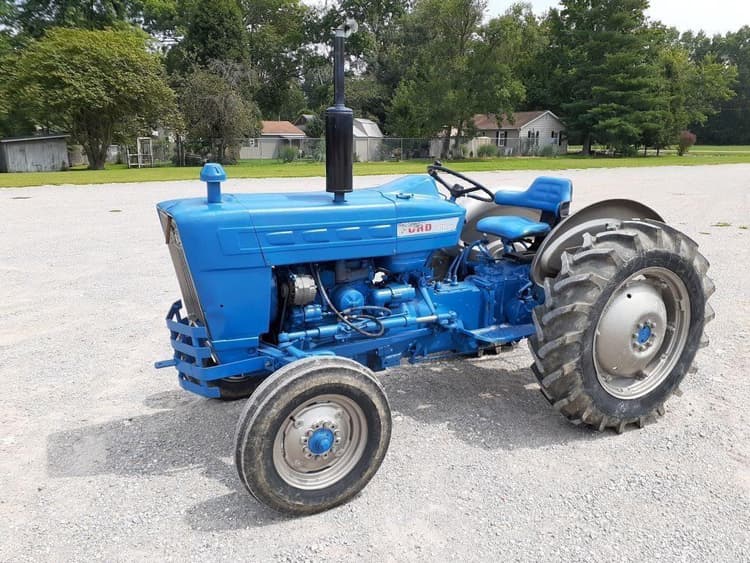 SOLD - Ford 3000 Tractors 40 to 99 HP | Tractor Zoom