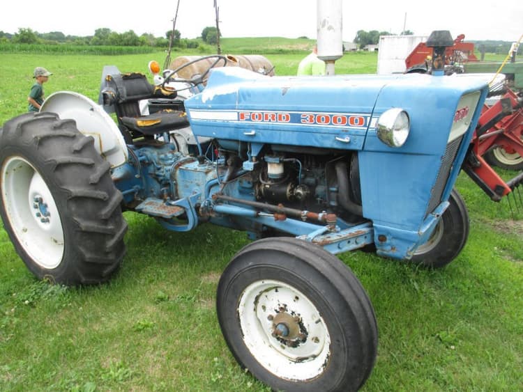 SOLD - Ford 3000 Tractors 40 to 99 HP | Tractor Zoom