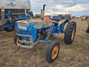 SOLD - Ford 3000 Lot No. 4084 Tractors with 5,050 Hrs | Tractor Zoom