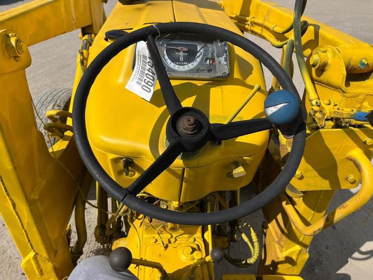 Ford 335 Tractors 40 to 99 HP for Sale | Tractor Zoom