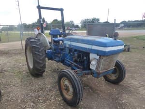 SOLD - Ford 3910 Lot No. 7127 Tractors with 1,456 Hrs | Tractor Zoom