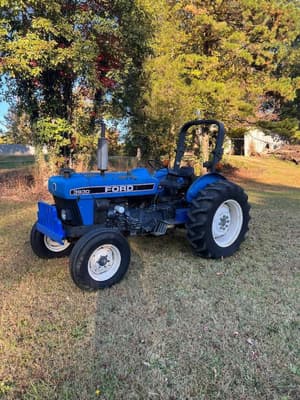 SOLD - Ford 3930 Tractor Tractors with 1,082 Hrs | Tractor Zoom