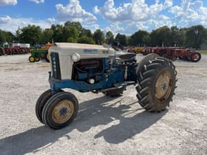 SOLD - Ford 4000 Lot No. 6964970 Tractors with 55 HP | Tractor Zoom