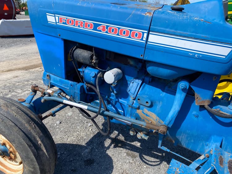Ford 4000 Tractors 40 to 99 HP for Sale | Tractor Zoom