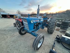 SOLD - Ford 4000 Lot No. 556 Tractors with 1,006 Hrs | Tractor Zoom