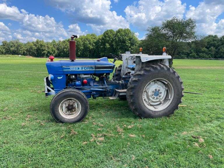 SOLD - Ford 4100 Tractors 40 to 99 HP | Tractor Zoom