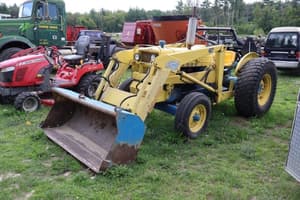 SOLD - Ford 4400 Lot No. 101 Tractors with 5,539 Hrs | Tractor Zoom