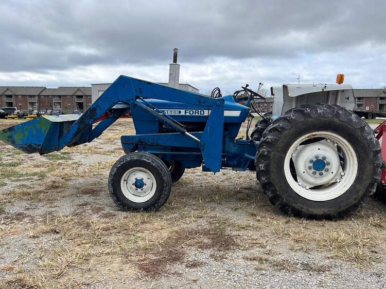 Ford 4600 Tractors 40 to 99 HP for Sale | Tractor Zoom