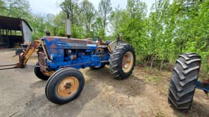 SOLD - Ford 4600 Lot No. 352 Tractors with 1,032 Hrs | Tractor Zoom