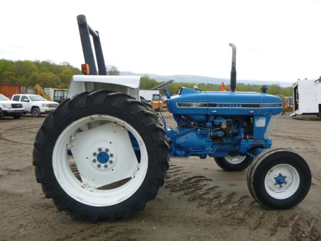Ford 4610 Tractors 40 to 99 HP for Sale | Tractor Zoom