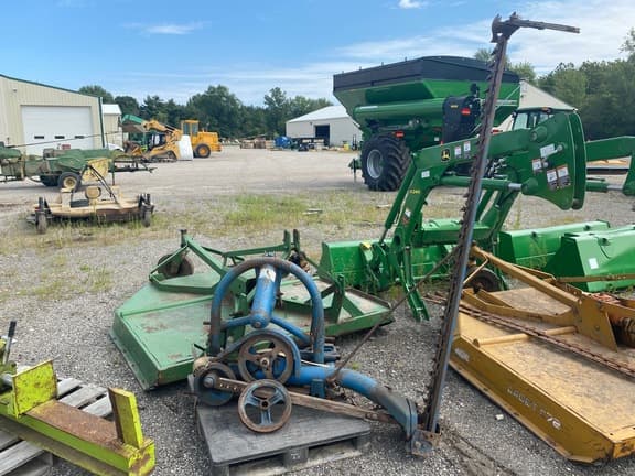 SOLD - Ford 501 Hay and Forage Other | Tractor Zoom