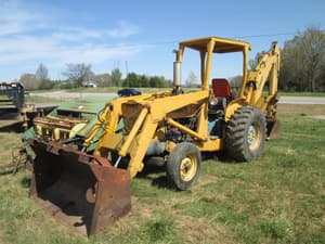 SOLD - Ford 555 Lot No. 10108 Construction with 2,601 Hrs | Tractor Zoom