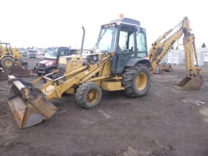 SOLD - Ford 575D Lot No. 2810 Construction with 2,223 Hrs | Tractor Zoom