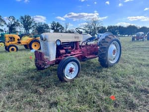 SOLD - Ford 600 Tractors with 372 Hrs | Tractor Zoom