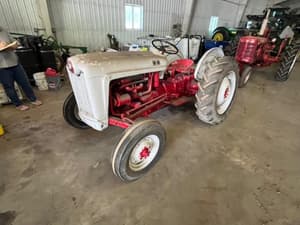 SOLD - Ford 600 Lot No. 156 Tractors with 730 Hrs | Tractor Zoom