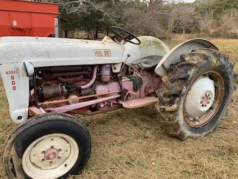 SOLD - Ford 600 Lot No. 140-RT Tractors with 31 HP | Tractor Zoom