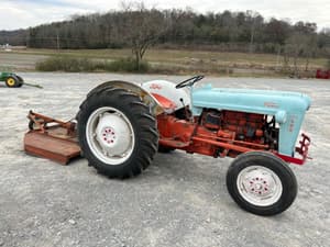 SOLD - Ford 600 Lot No. 862 Tractors with 31 HP | Tractor Zoom