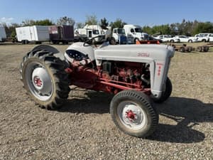 SOLD - Ford 600 Tractor S/N 61134 Tractors with 31 HP | Tractor Zoom