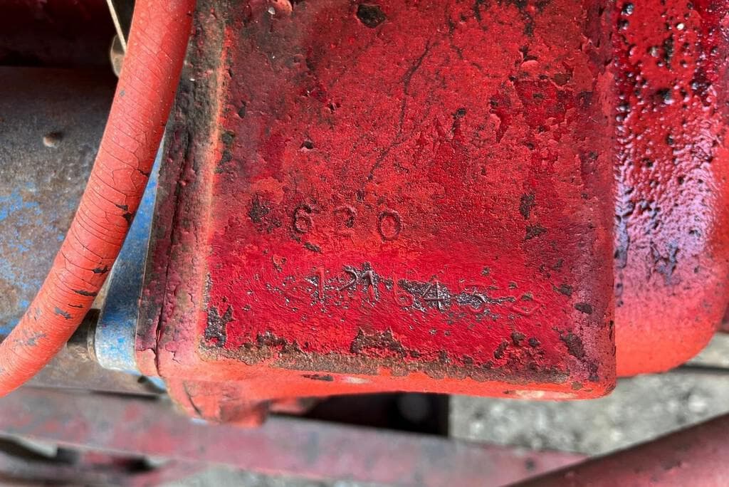 Tractor Zoom - Ford 620
