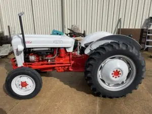 SOLD - Ford 640 Tractors with 33 HP | Tractor Zoom