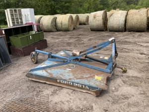 SOLD - Ford 951A Lot No. 652 Hay and Forage with 6 ft | Tractor Zoom