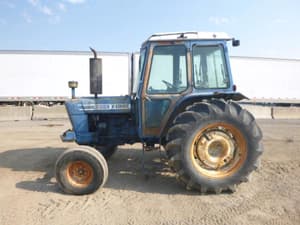 SOLD - Ford 6600 Lot No. 4879 Tractors with 215 Hrs | Tractor Zoom
