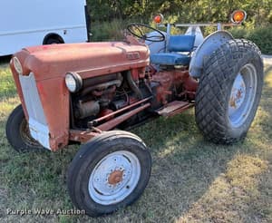 SOLD - Ford 661 Lot No. DO1736 Tractors with 1,640 Hrs | Tractor Zoom