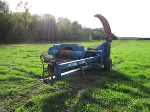 SOLD - Ford 670 Chopper (Almena, WI) Harvesting | Tractor Zoom