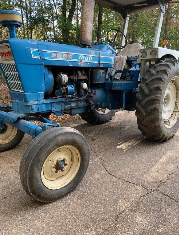 SOLD - Ford 7000 Tractors with 94 HP | Tractor Zoom