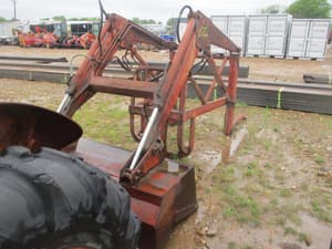 SOLD - Ford 701 Lot No. 8762 Other Equipment | Tractor Zoom