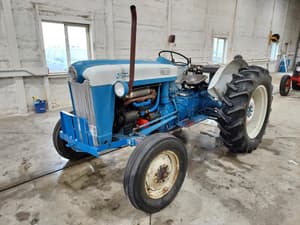 SOLD - Ford 800 Lot No. 208 Tractors with 44 HP | Tractor Zoom