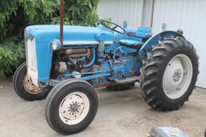 SOLD - Ford 800 Tractors with 44 HP | Tractor Zoom