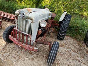 SOLD - Ford 800 Lot No. 350A Tractors with 44 HP | Tractor Zoom