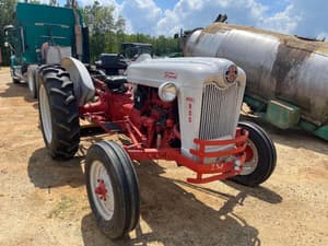 SOLD - Ford 800 Lot No. 250 Tractors with 44 HP | Tractor Zoom