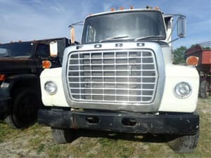 SOLD - Ford F-800 Lot No. 8272 Other Equipment with 191,215 mi ...