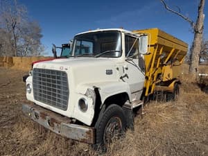 SOLD - Ford 800 Lot No. 66818 Other Equipment with --- mi | Tractor Zoom