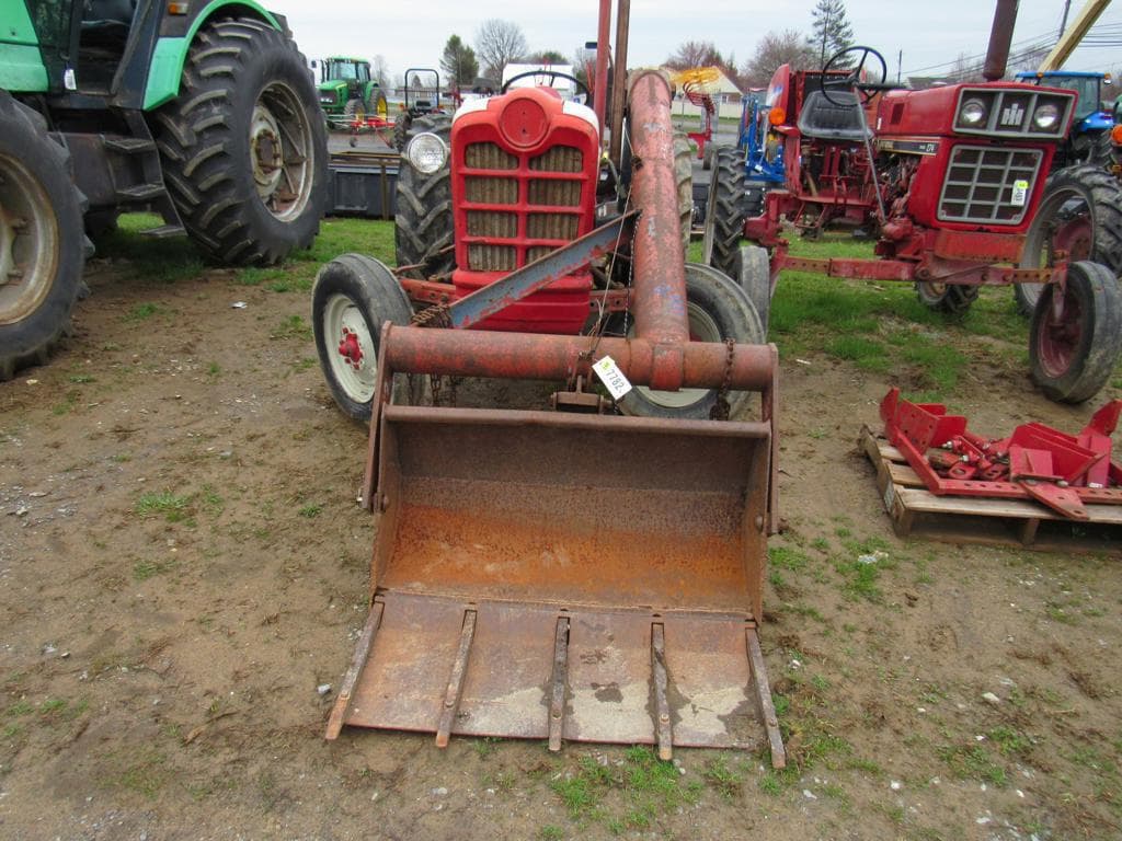 Ford 801 Tractors 40 to 99 HP for Sale | Tractor Zoom