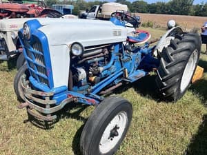 SOLD - Ford 801 Lot No. 126 Tractors with 63 HP | Tractor Zoom