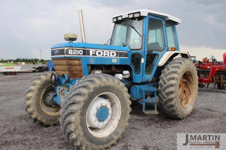 SOLD - Ford 8210 Tractors 100 to 174 HP | Tractor Zoom