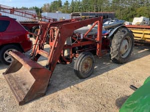 SOLD - Ford 840 Lot No. 223 Tractors with 2,620 Hrs | Tractor Zoom