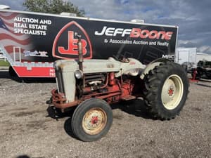 SOLD - Ford 860 Lot No. 1442 Tractors with 44 HP | Tractor Zoom