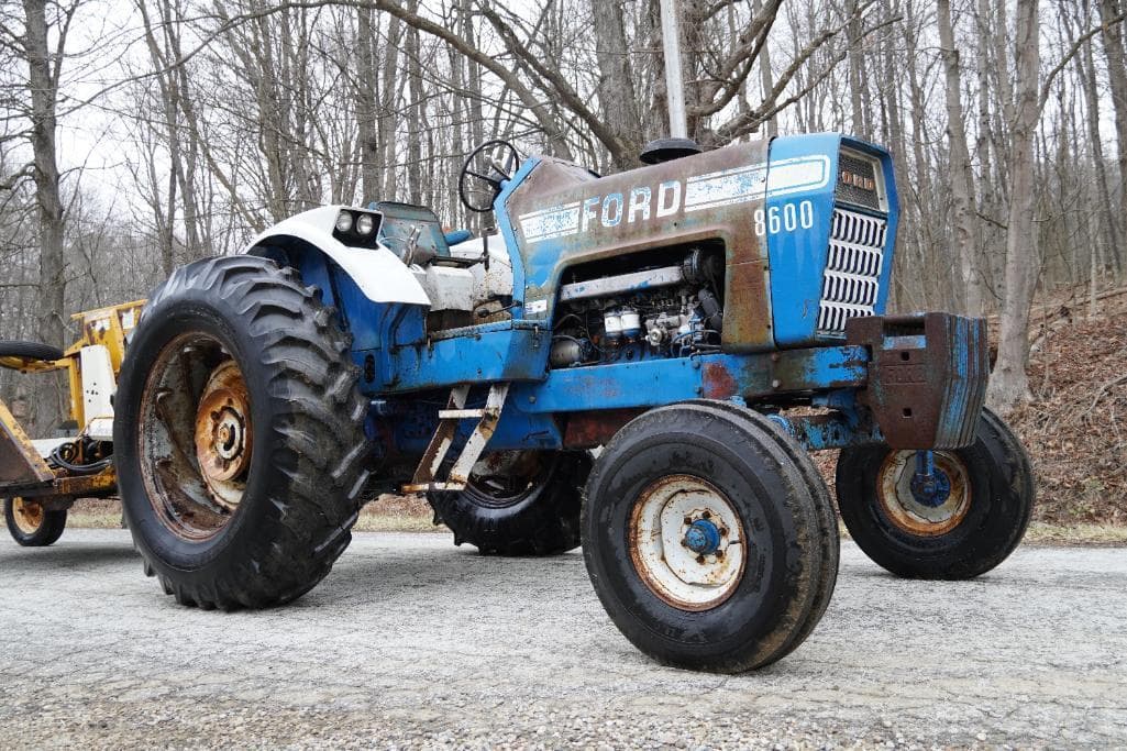 Ford 8600 Tractors 100 to 174 HP for Sale | Tractor Zoom