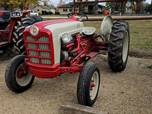 SOLD - Ford 871 Powermaster Lot No. 1 Tractors with 56 HP | Tractor Zoom