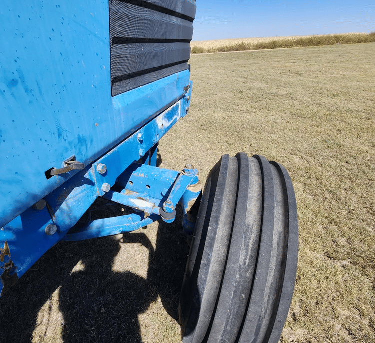 Ford 8730 Tractors 100 to 174 HP for Sale | Tractor Zoom